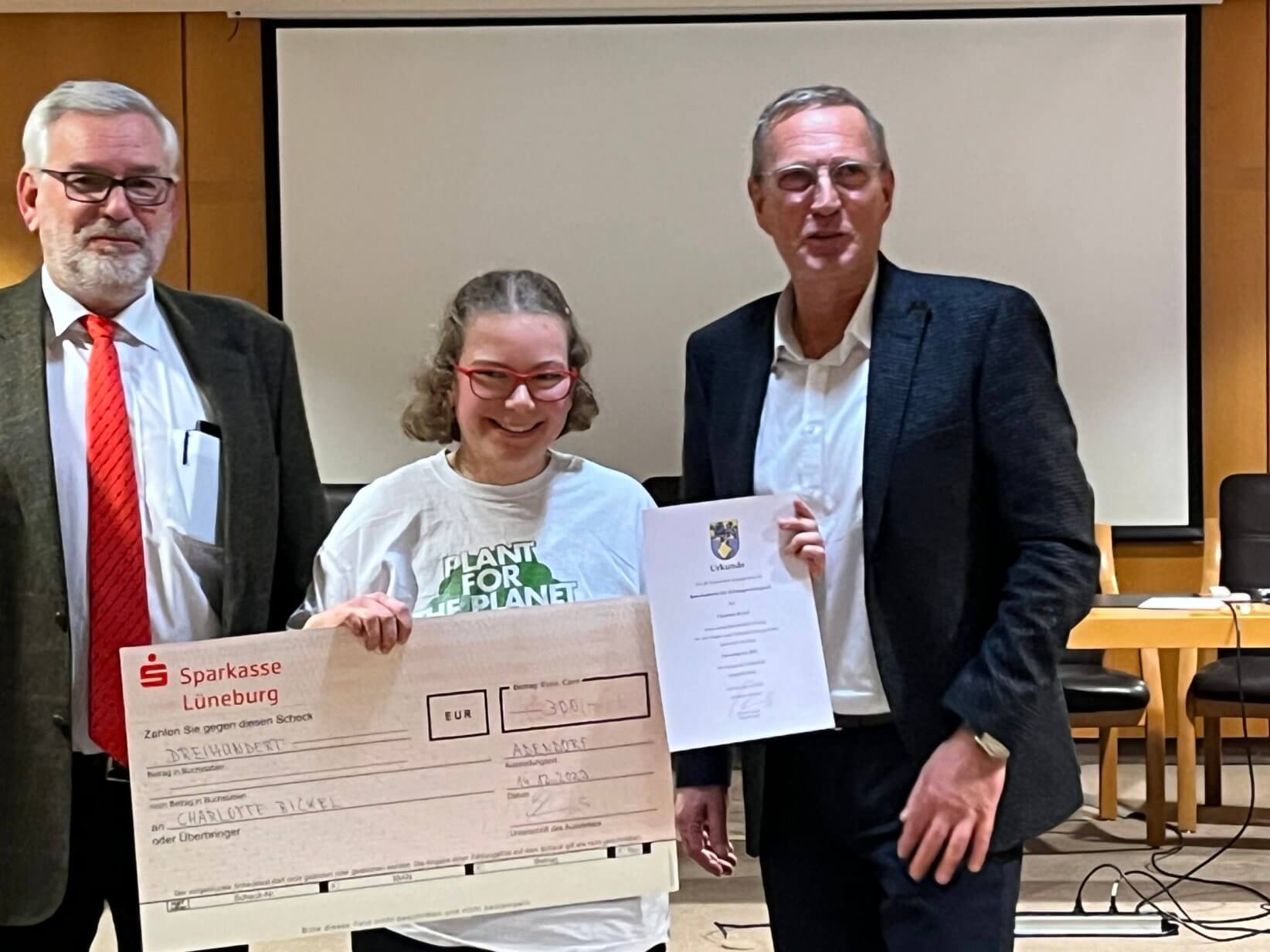 Kinder und Jugend Umweltpreis für Botschafterin für Klimagerechtigkeit ...